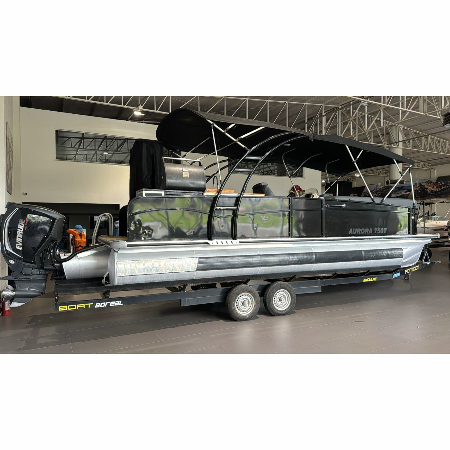Pontoon Vcat Aurora 750 – Motor de Popa Evinrude E-tec 300 HP